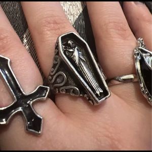 Jewelry | Ring Vampire Coffin Open Casket Grave Goth Emo Vintage Style ...